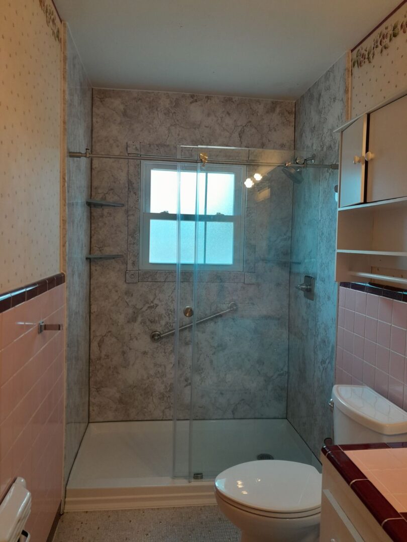 Before and After - Bath Remodeling - Affordable 1 Day Baths